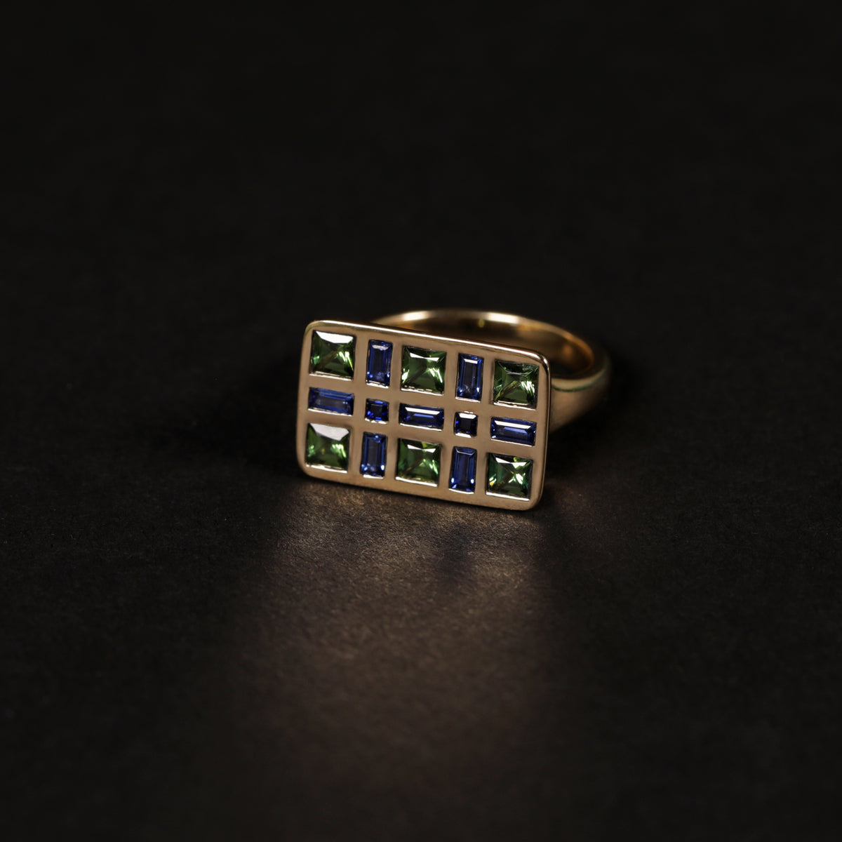 Sapphire Tartan Ring – Gill Wing Jewellery